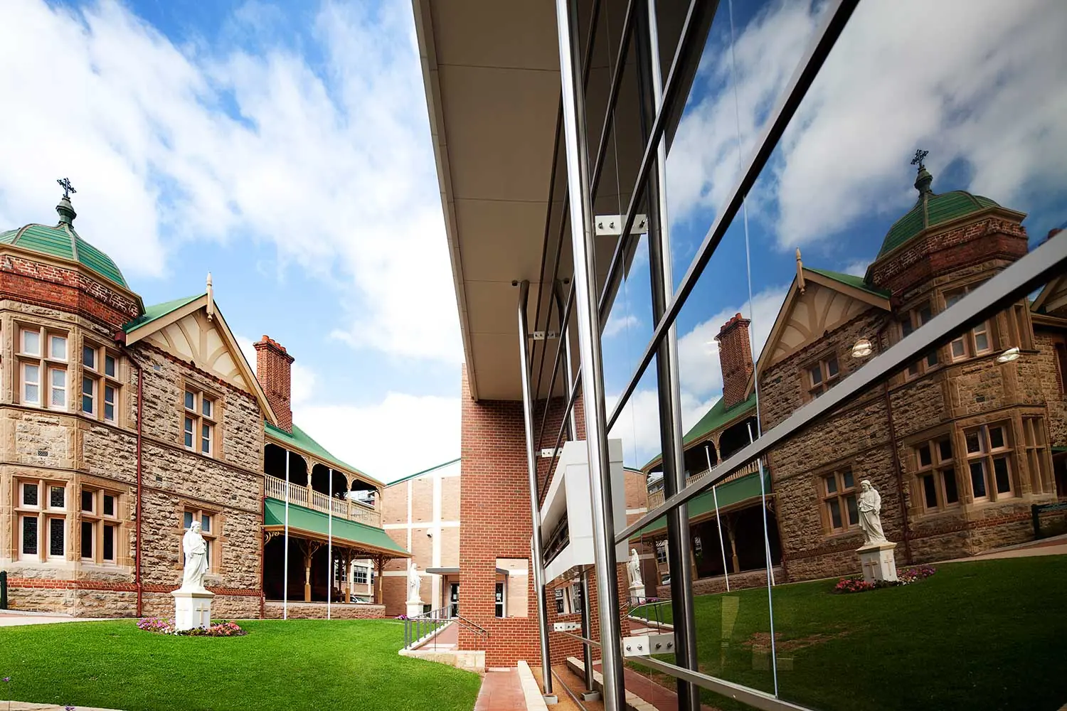 Mercedes College, Independent All Girls school, PERTH WA | BestSchools ...
